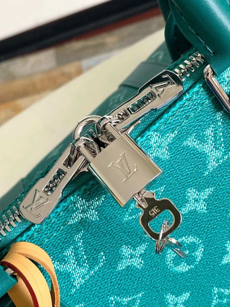 Economical Louis Vuitton Travel Bags