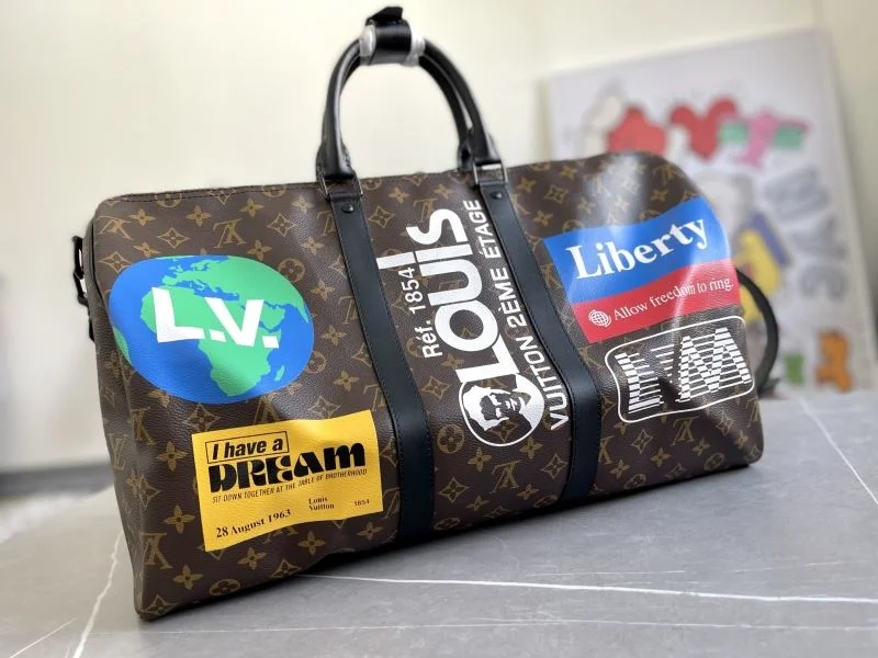 Mirror quality Louis Vuitton Travel Bags