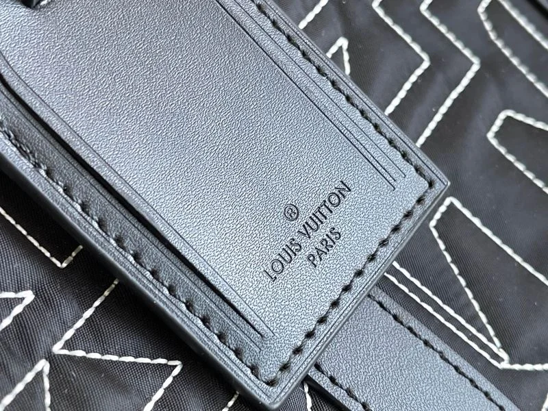 Top match Louis Vuitton Travel Bags