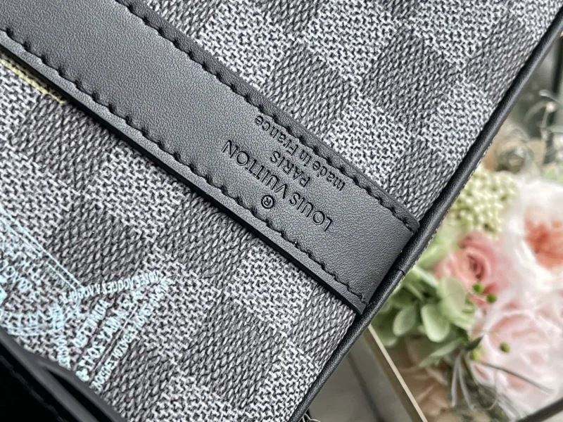 Indistinguishable Louis Vuitton Travel Bags