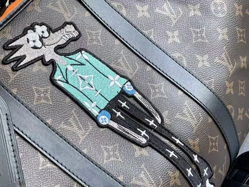 Economical Louis Vuitton Travel Bags