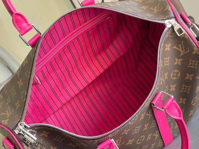 High fidelity Louis Vuitton Travel Bags