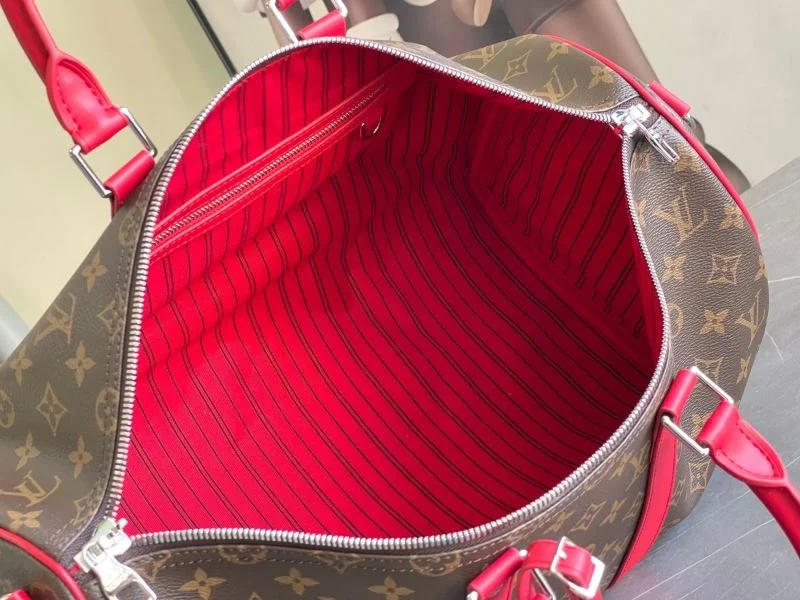 Mirror quality Louis Vuitton Travel Bags