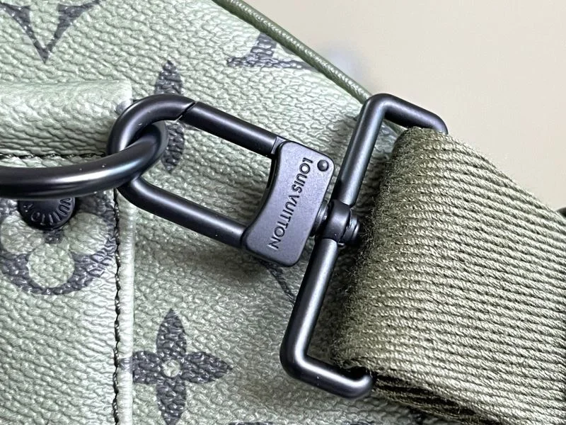 1:1 copy Louis Vuitton Travel Bags