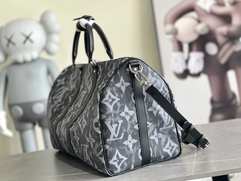 Factory-made Louis Vuitton Travel Bags