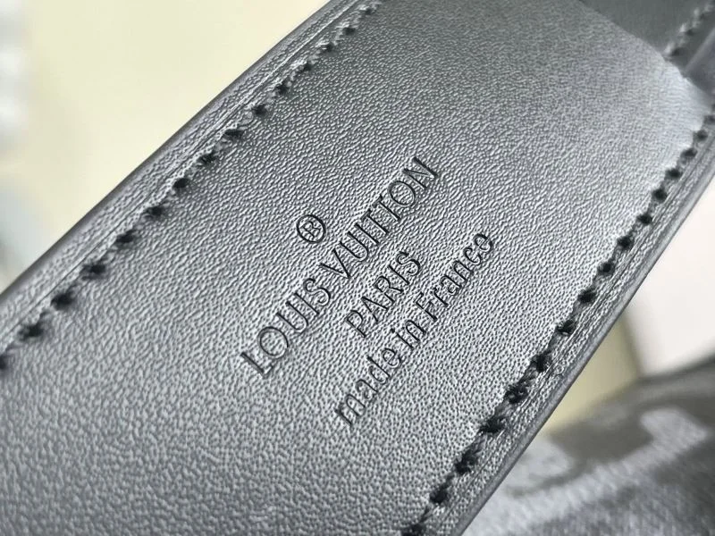Factory-made Louis Vuitton Travel Bags