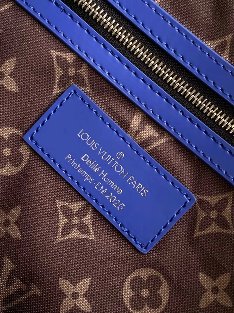 1:1 copy Louis Vuitton Travel Bags
