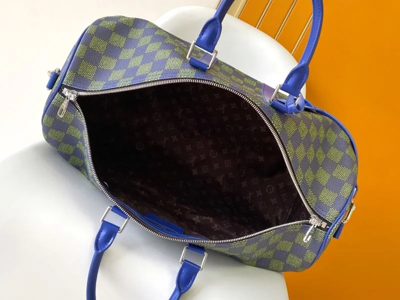 1:1 copy Louis Vuitton Travel Bags