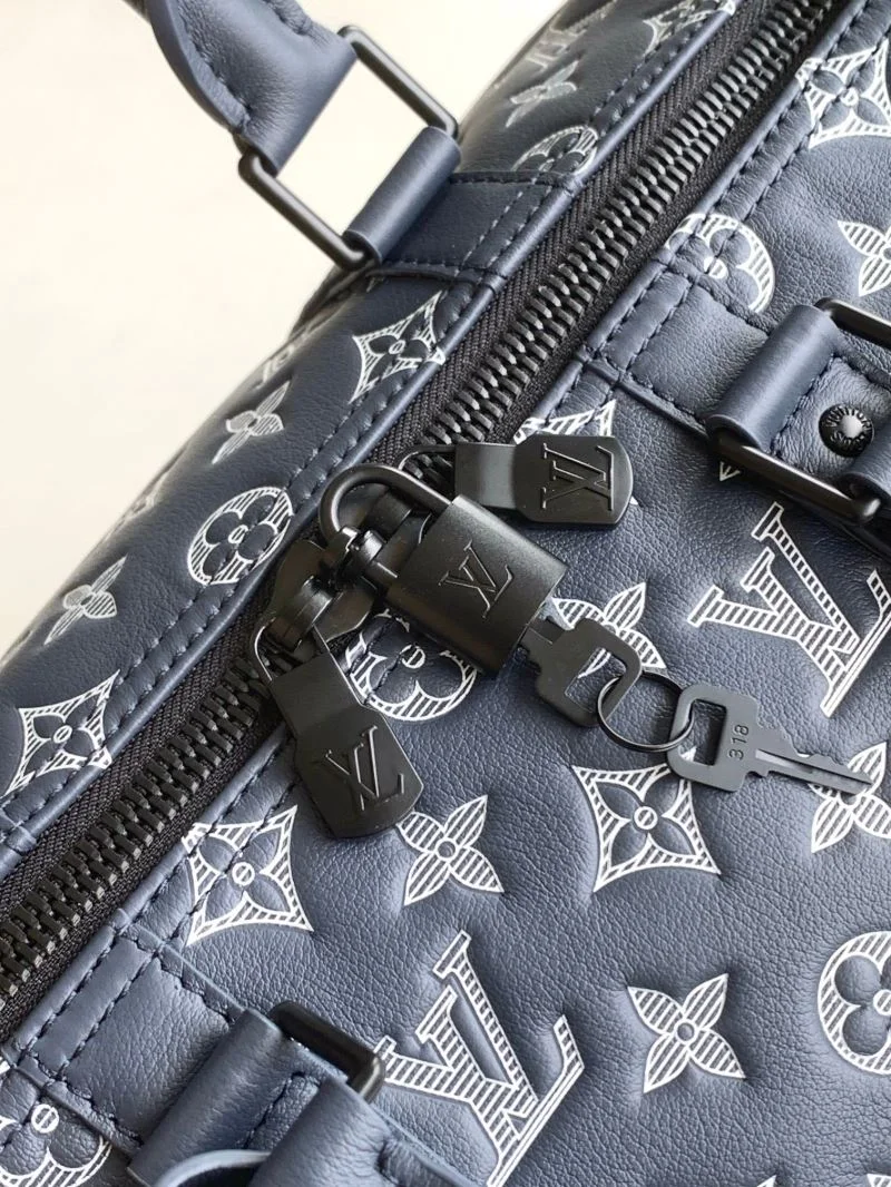 Mirror quality Louis Vuitton Travel Bags