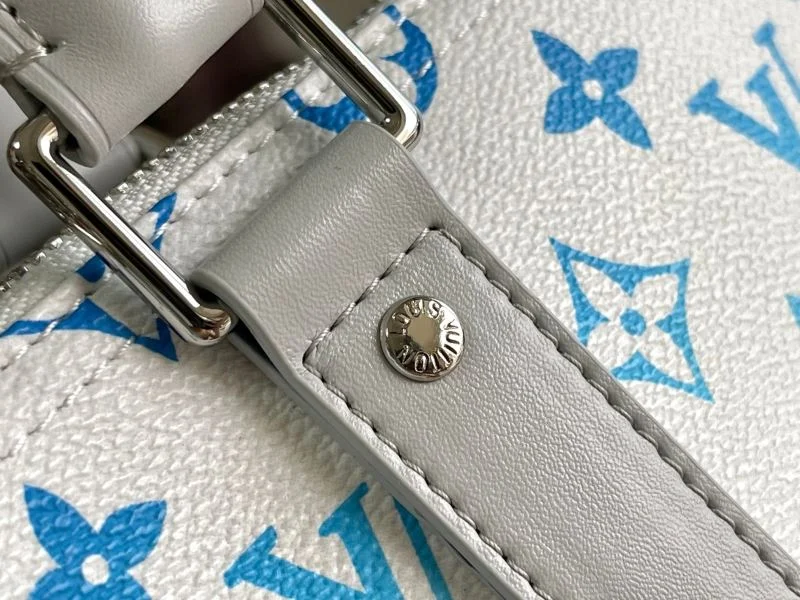 Top mirror Louis Vuitton Travel Bags