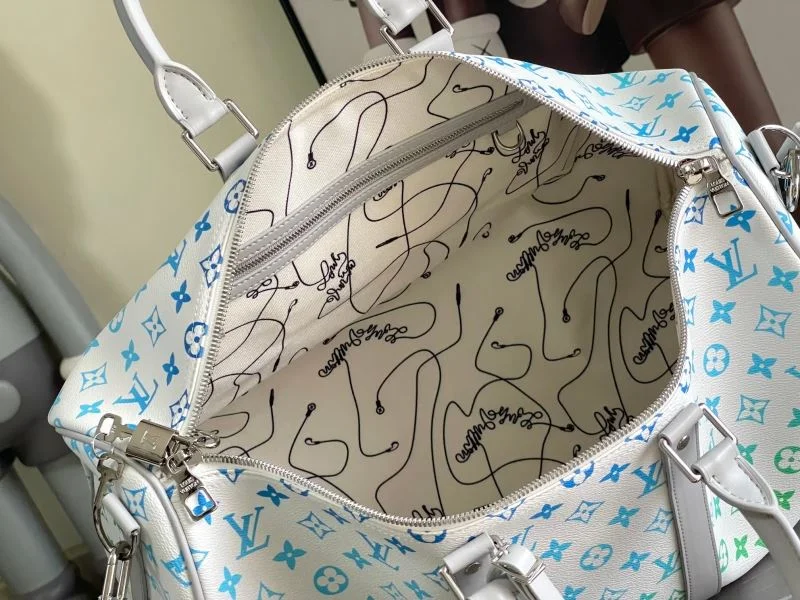 Top mirror Louis Vuitton Travel Bags