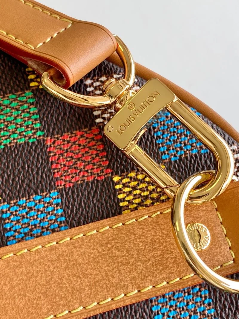 Bargain Louis Vuitton Travel Bags