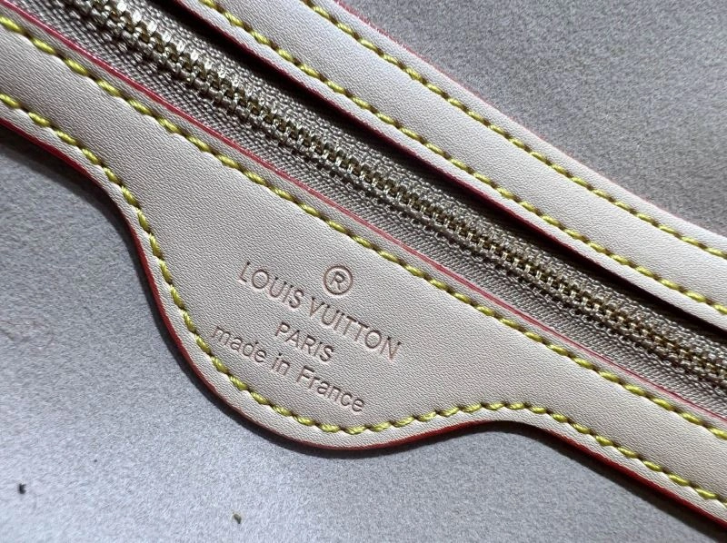 Cut-rate Louis Vuitton Travel Bags