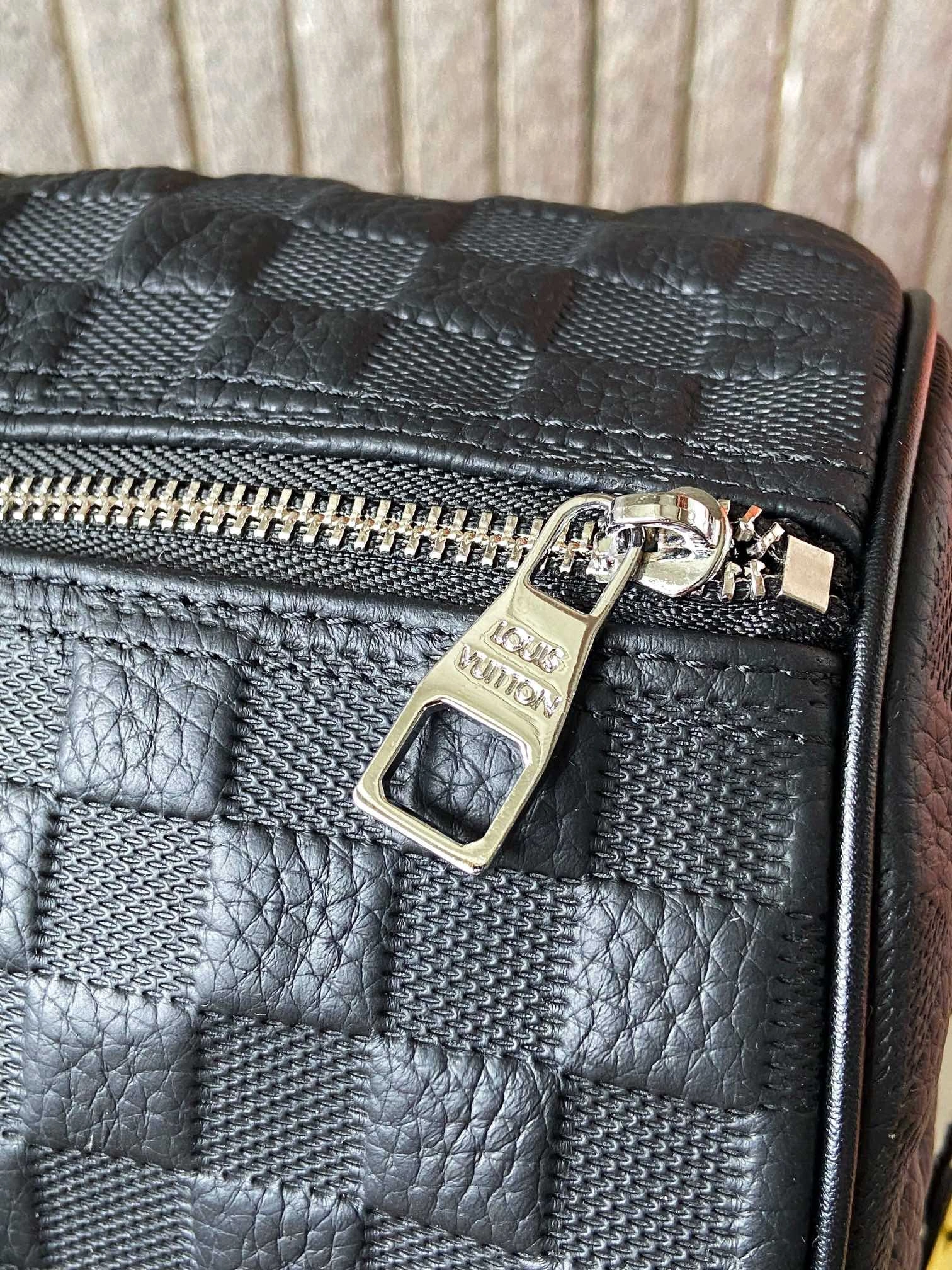 Brand-original Louis Vuitton Travel Bags