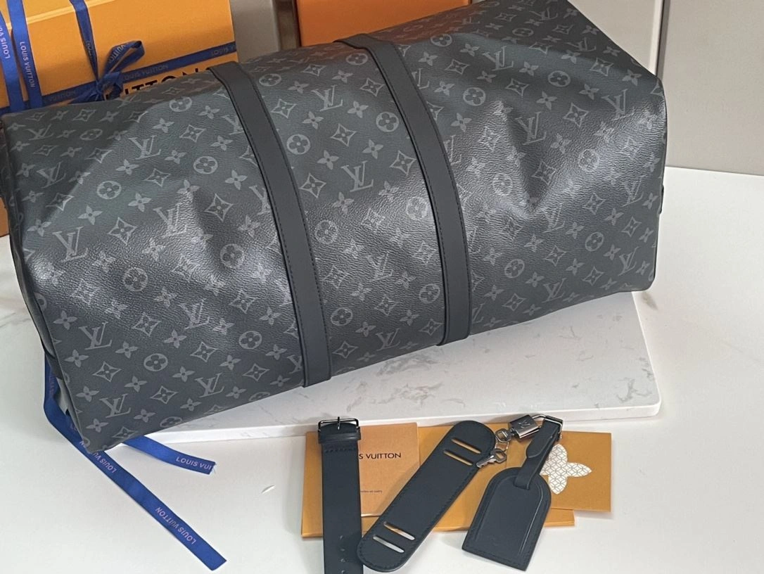 Low-cost Louis Vuitton Travel Bags