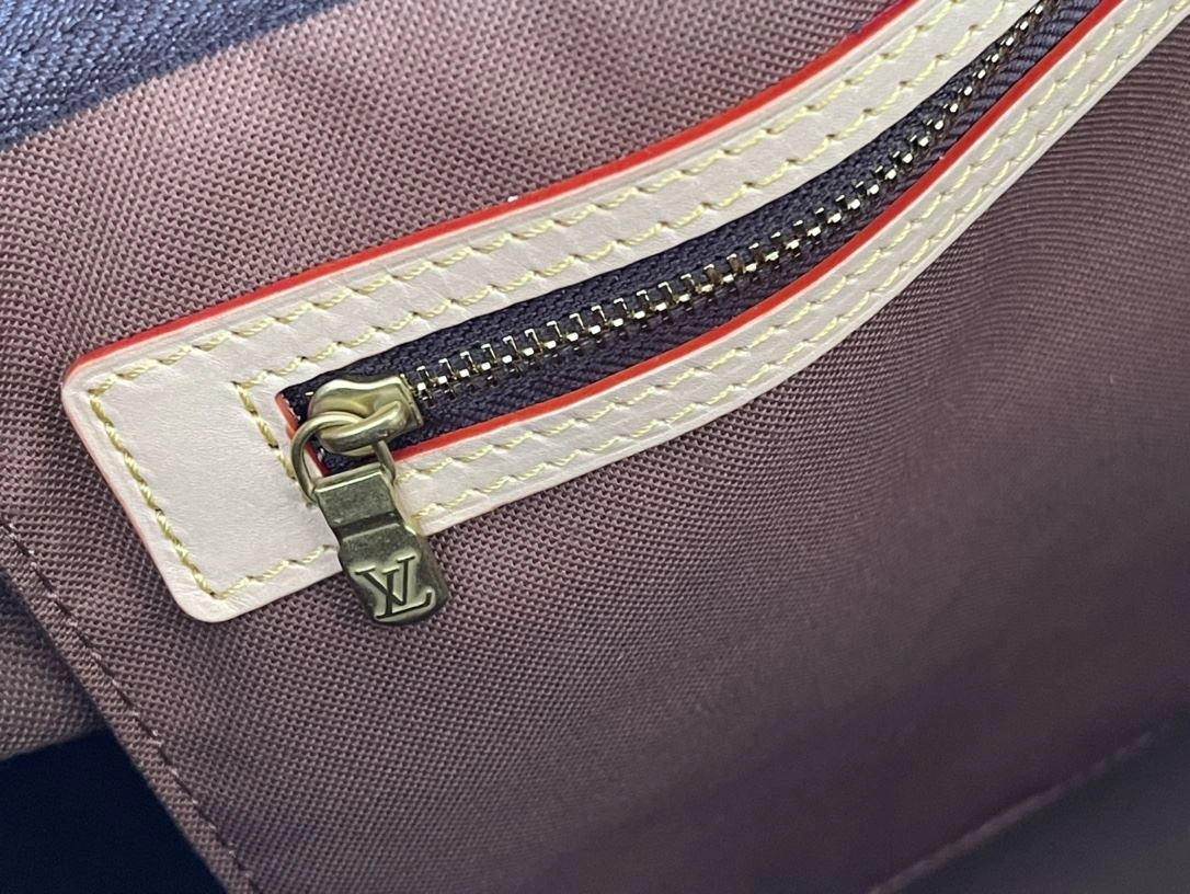 Precise copy Louis Vuitton Travel Bags