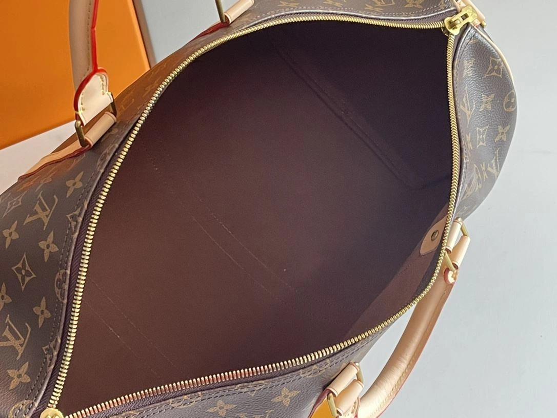 Inexpensive Louis Vuitton Travel Bags