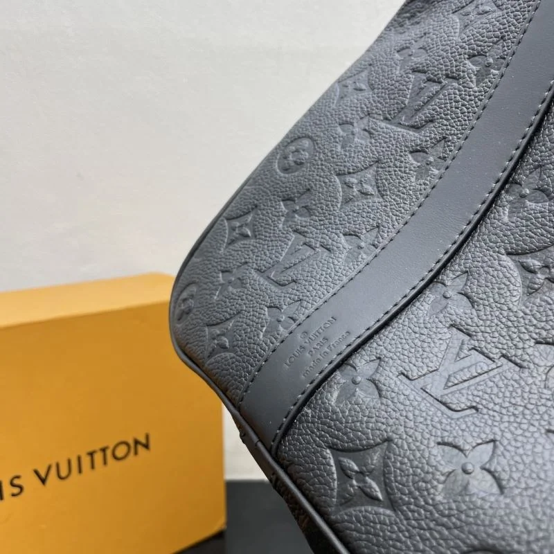Top mirror Louis Vuitton Travel Bags