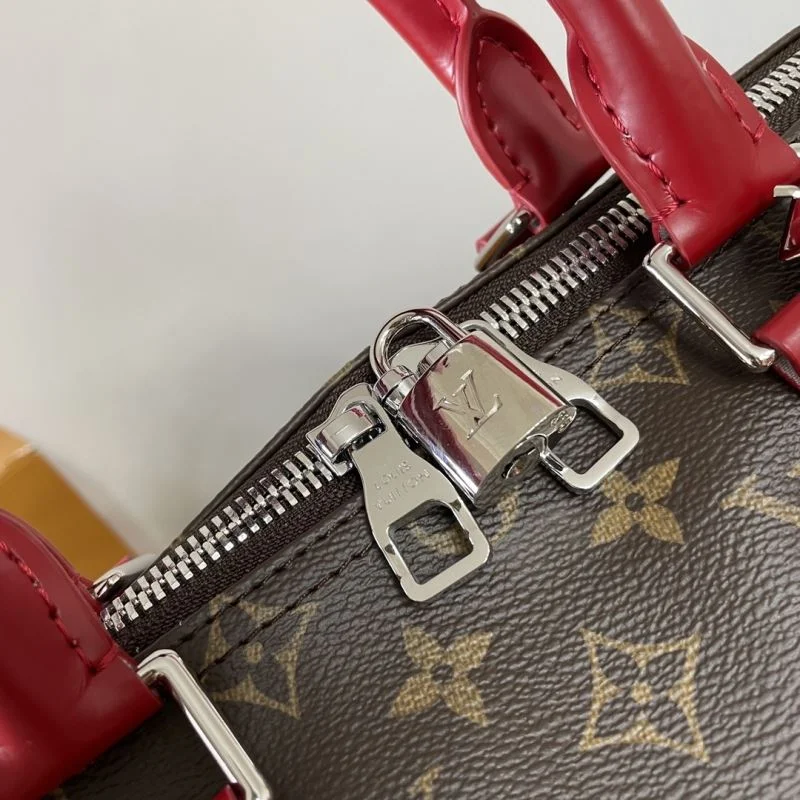 Exact replica Louis Vuitton Travel Bags