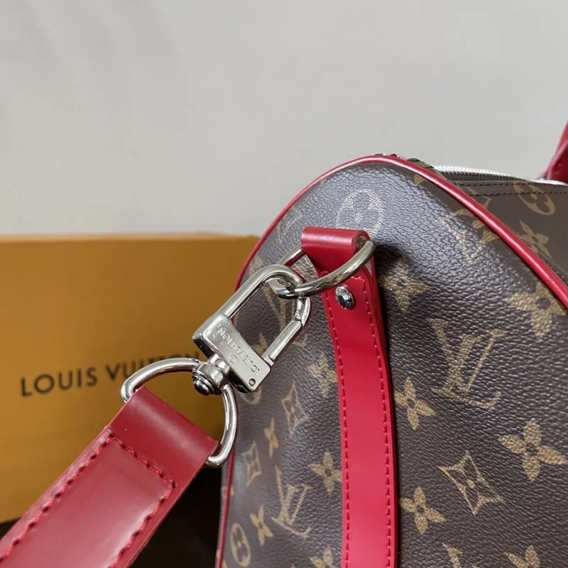 Exact replica Louis Vuitton Travel Bags