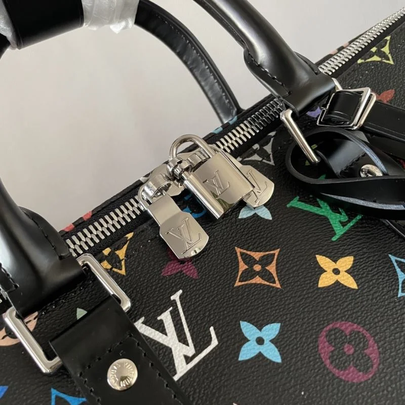 Accurate model Louis Vuitton Travel Bags