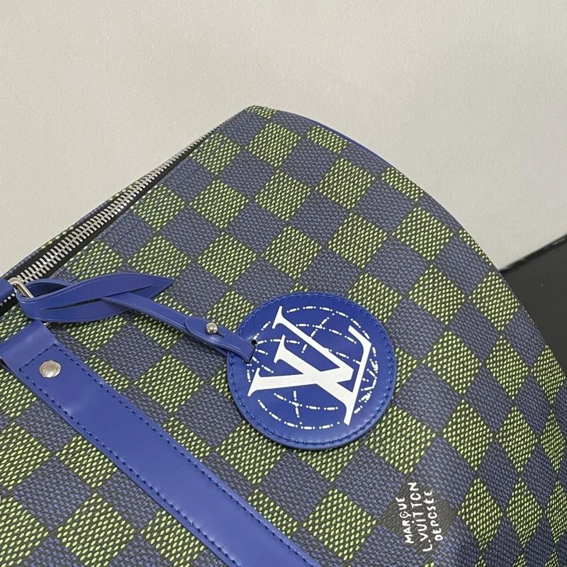 Exact replica Louis Vuitton Travel Bags
