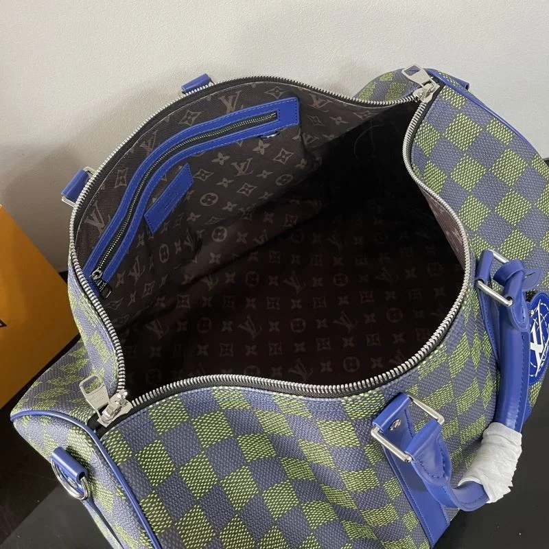Exact replica Louis Vuitton Travel Bags
