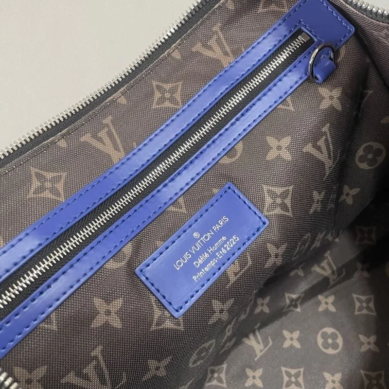 Exact replica Louis Vuitton Travel Bags