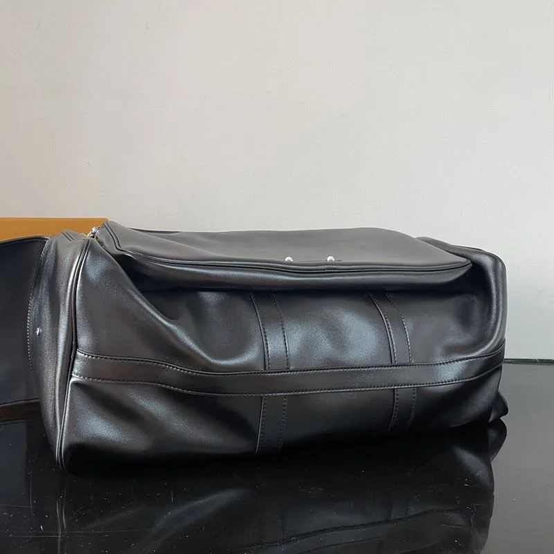 1:1 copy Louis Vuitton Travel Bags
