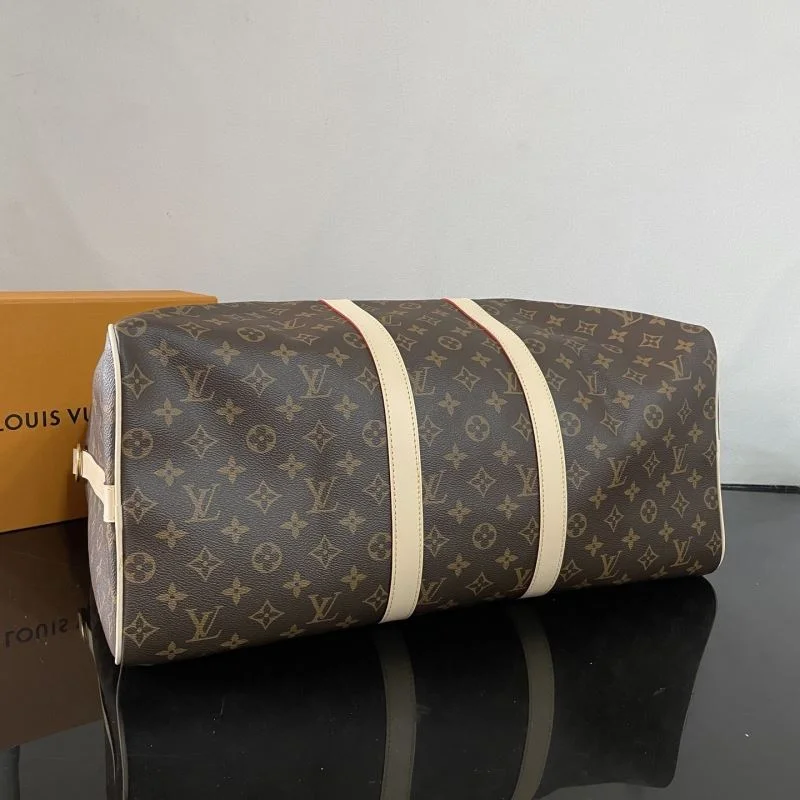 Exact replica Louis Vuitton Travel Bags