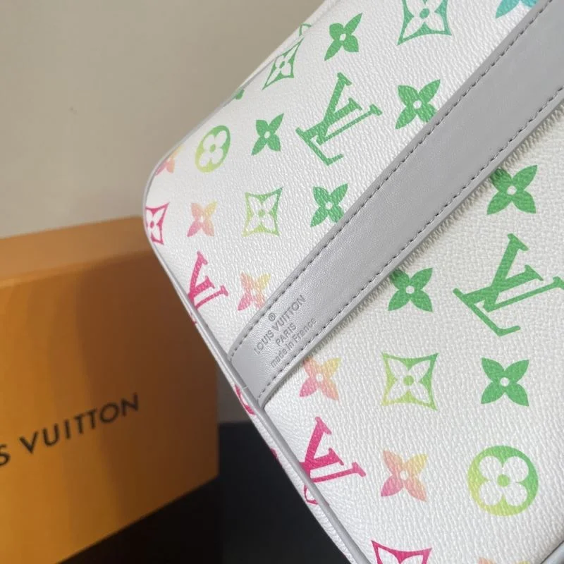 1:1 copy Louis Vuitton Travel Bags