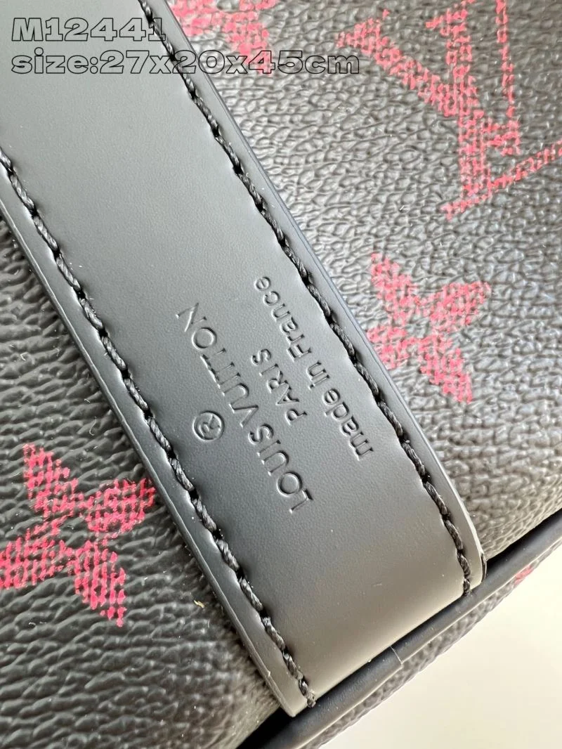 Official Louis Vuitton Travel Bags