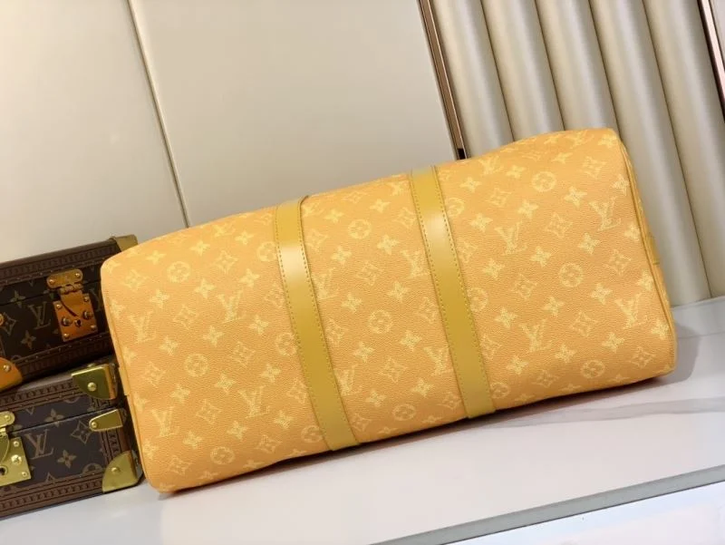 Mirror quality Louis Vuitton Travel Bags