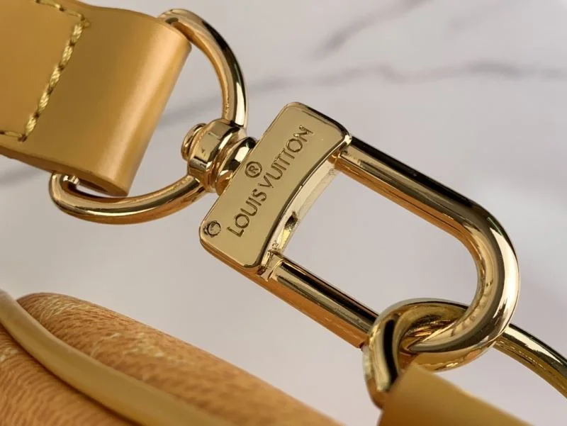 Mirror quality Louis Vuitton Travel Bags