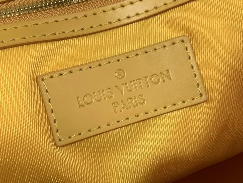 Mirror quality Louis Vuitton Travel Bags