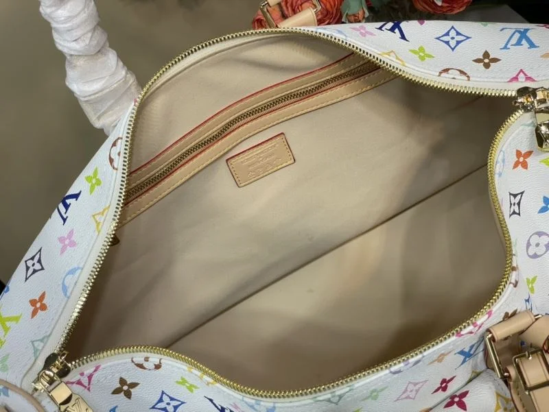 High fidelity Louis Vuitton Travel Bags