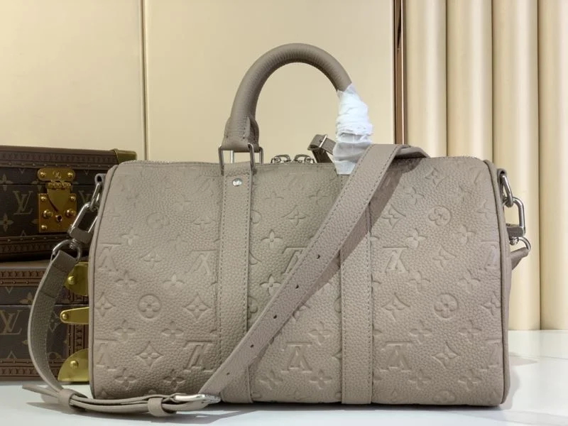 Accurate model Louis Vuitton Travel Bags