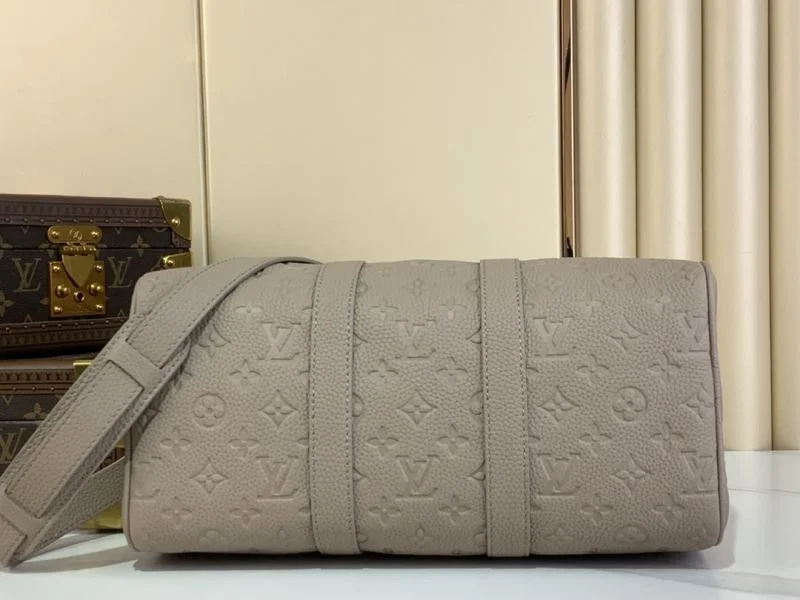 Accurate model Louis Vuitton Travel Bags