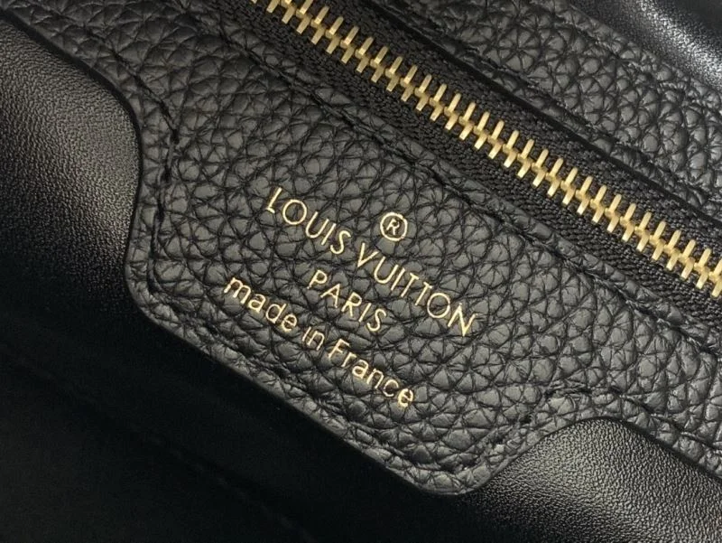 Top mirror Louis Vuitton Travel Bags