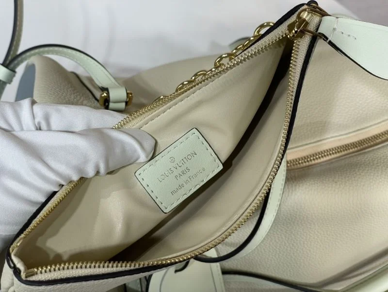 Exact replica Louis Vuitton Travel Bags