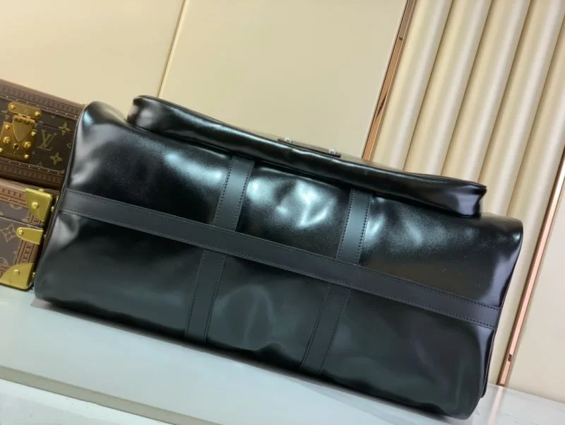 Reasonably priced Louis Vuitton Travel Bags