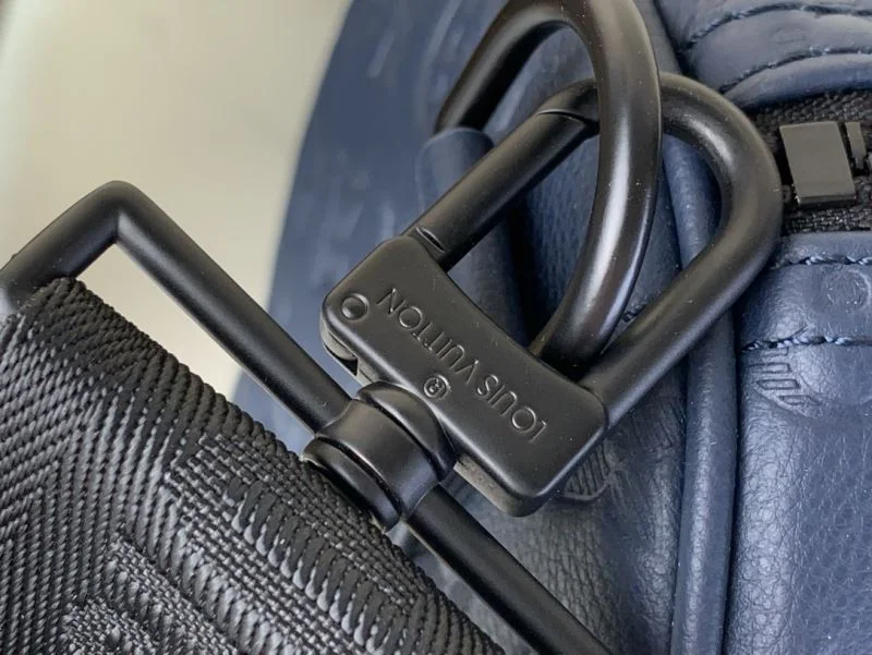 Mirror quality Louis Vuitton Travel Bags