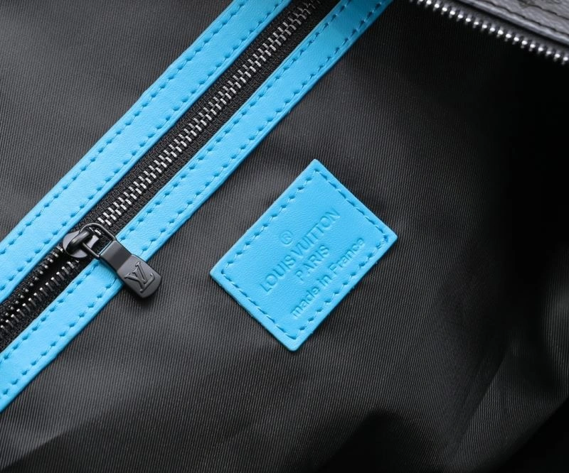 Bargain Louis Vuitton Travel Bags