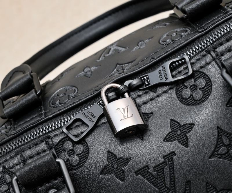 Accurate model Louis Vuitton Travel Bags