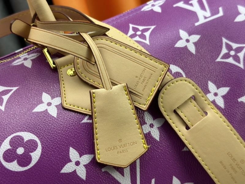 Exact replica Louis Vuitton Travel Bags