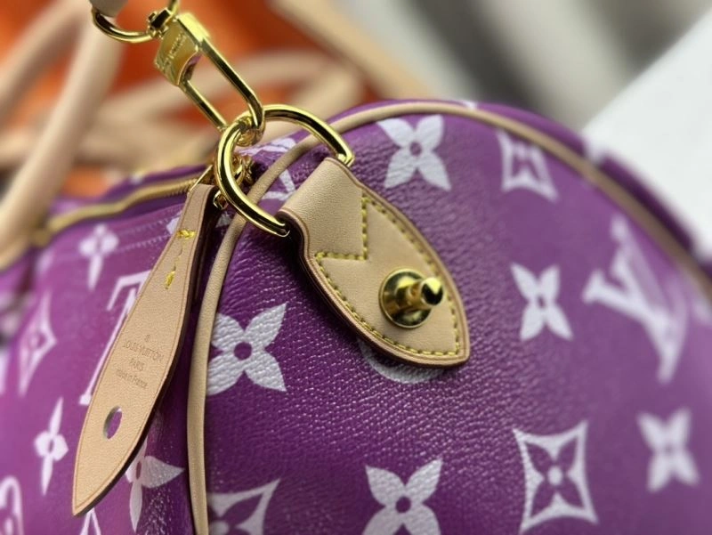 Exact replica Louis Vuitton Travel Bags