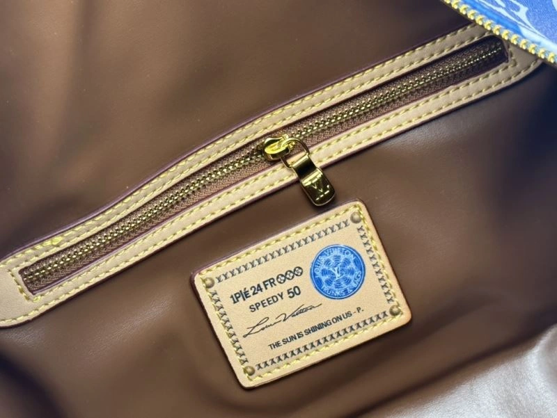 Inexpensive Louis Vuitton Travel Bags