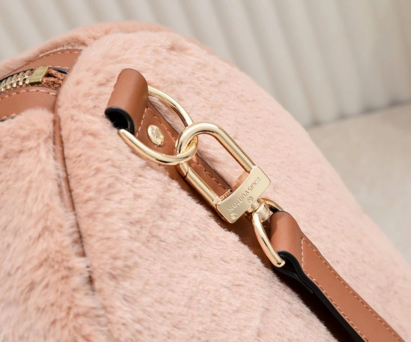 Indistinguishable Louis Vuitton Travel Bags