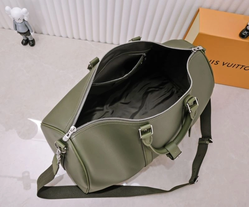 Accurate model Louis Vuitton Travel Bags