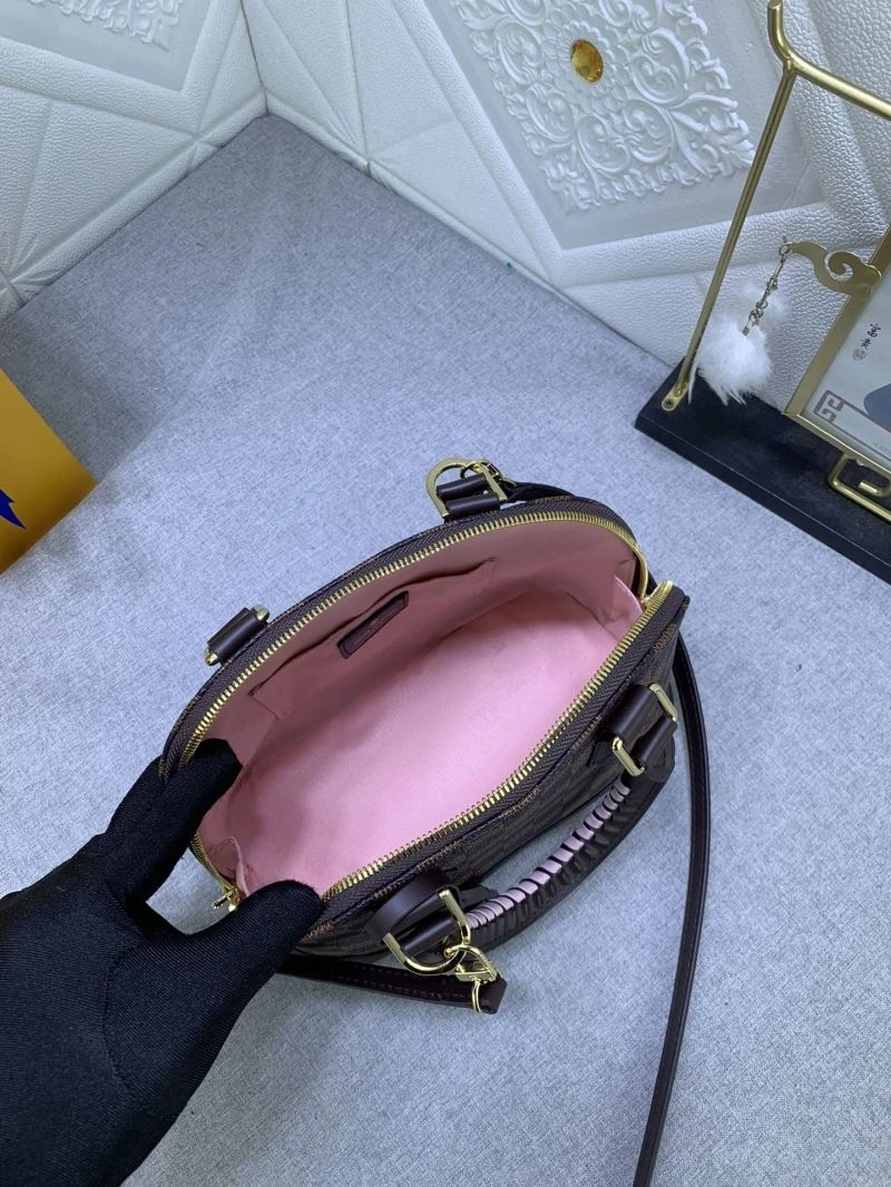 Inexpensive Louis Vuitton Travel Bags